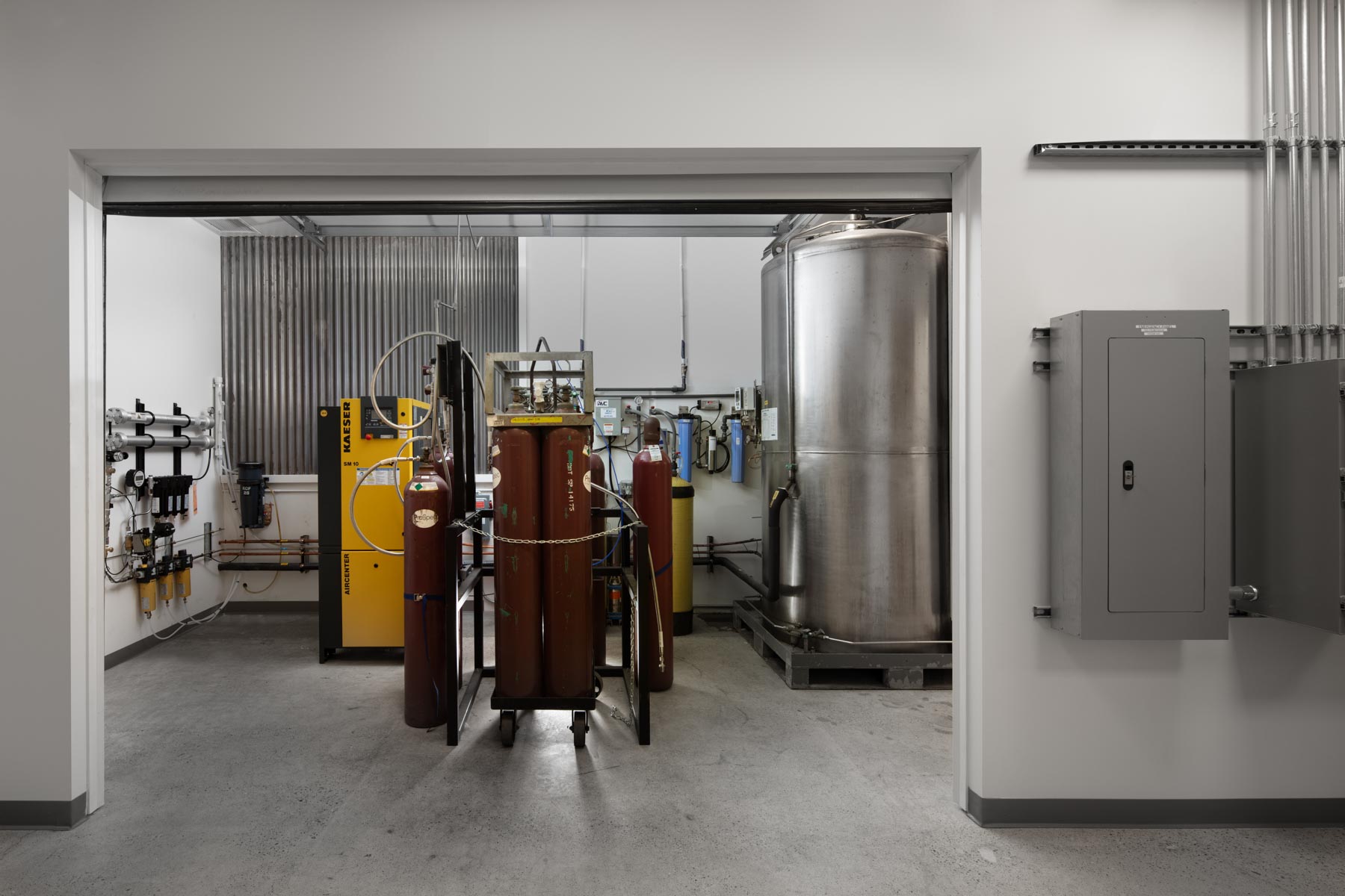 Commercial & Clean Room Construction | A. Cavalli Construction